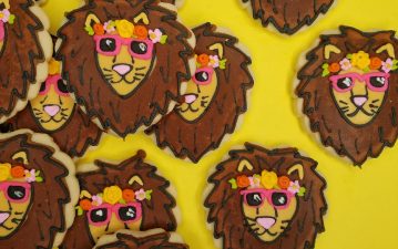 trains or tutus gender reveal cookies - Hayley Cakes and CookiesHayley ...