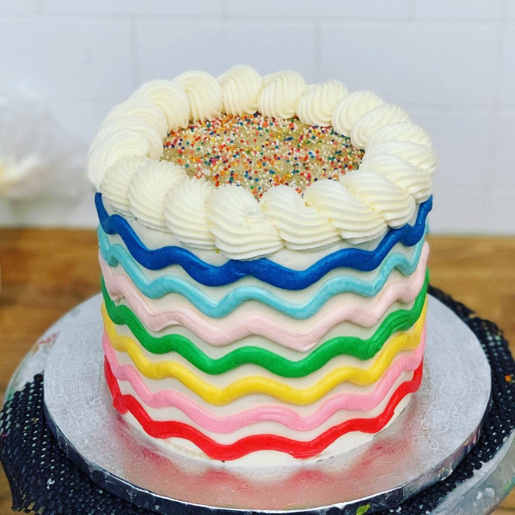 packed party squiggle cake - Hayley Cakes and CookiesHayley Cakes and ...