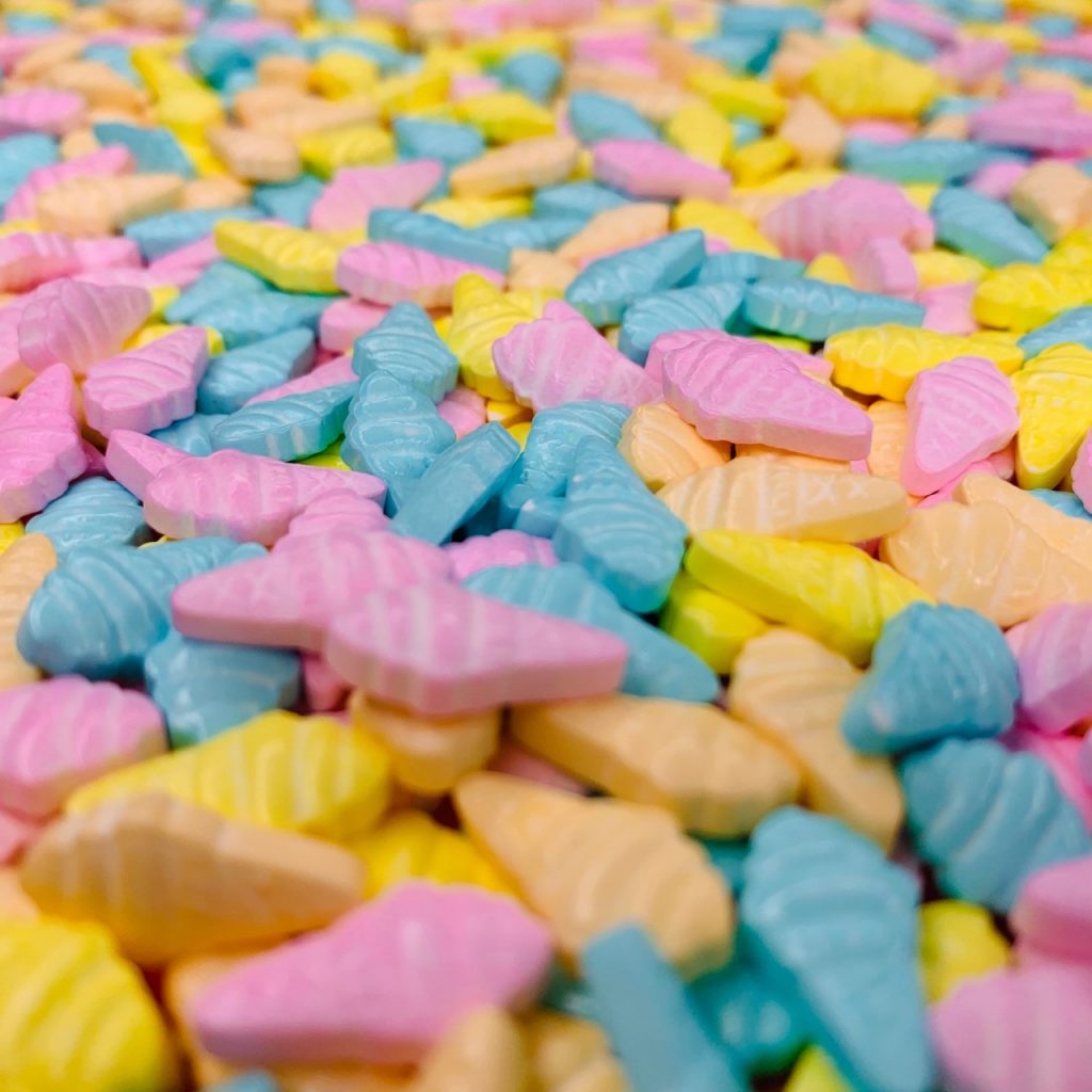 Ice cream cone Sprinkles - Hayley Cakes and Cookies Hayley Cakes and ...