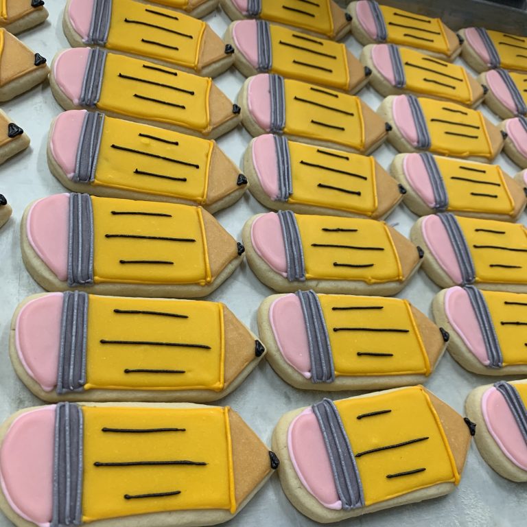 Custom Cookies & Sets in Austin, TX – Hayley Cakes & Cookies Hayley ...