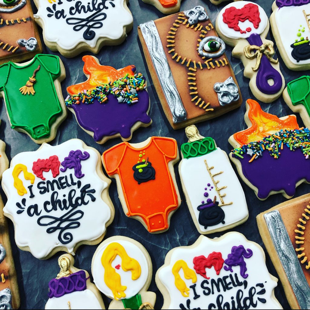 Hocus Pocus cookie cake - Hayley Cakes and CookiesHayley Cakes and Cookies