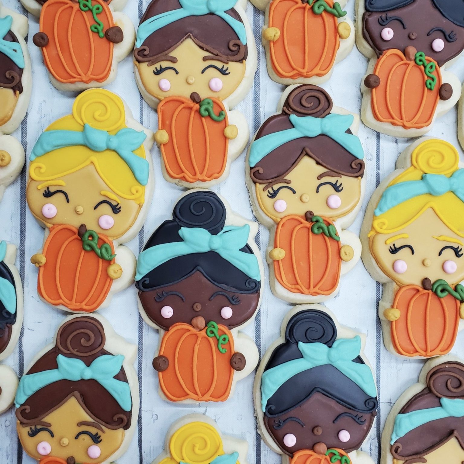 Custom Cookies & Sets in Austin, TX – Hayley Cakes & Cookies Hayley ...