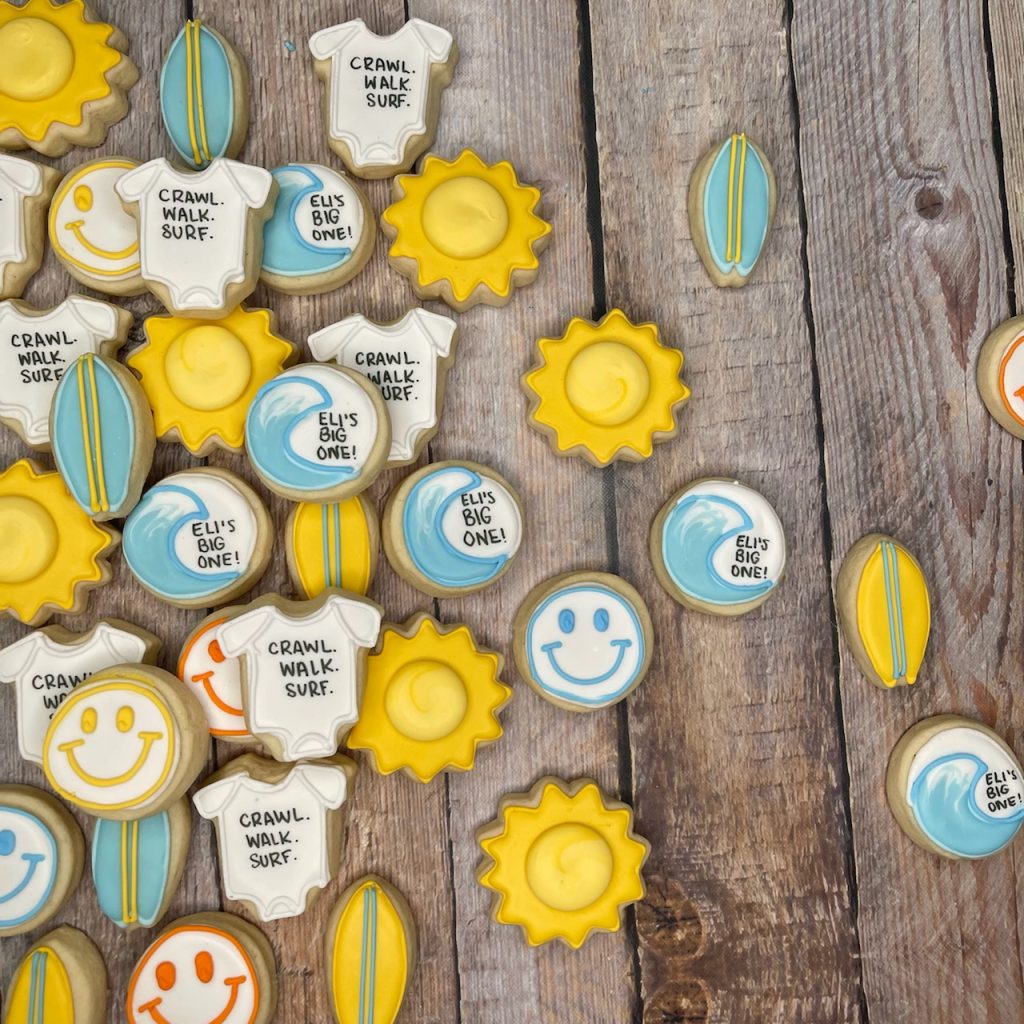 Custom Cookies and Cookie Sets by HayleyCakes and CookiesHayley Cakes ...