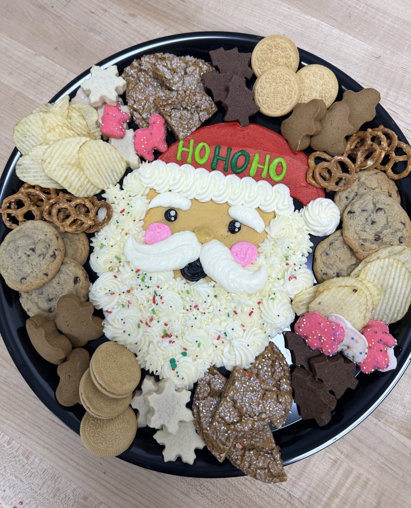 CLASS: SATURDAY, December 23rd, 2023 - Santa Buttercream Board Class ...