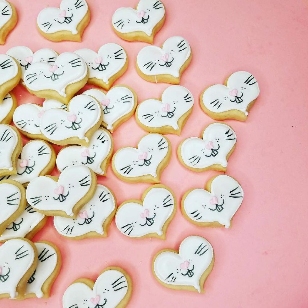 Pre-Designed Cookie Sets Products - Hayley Cakes and Cookies Hayley ...