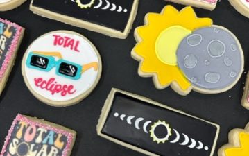 Greenery baby shower cookie set of 12 - Hayley Cakes and Cookies Hayley ...